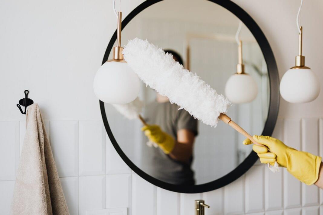 Easy Spring Cleaning Tips: 10 Helpful Ways to Start